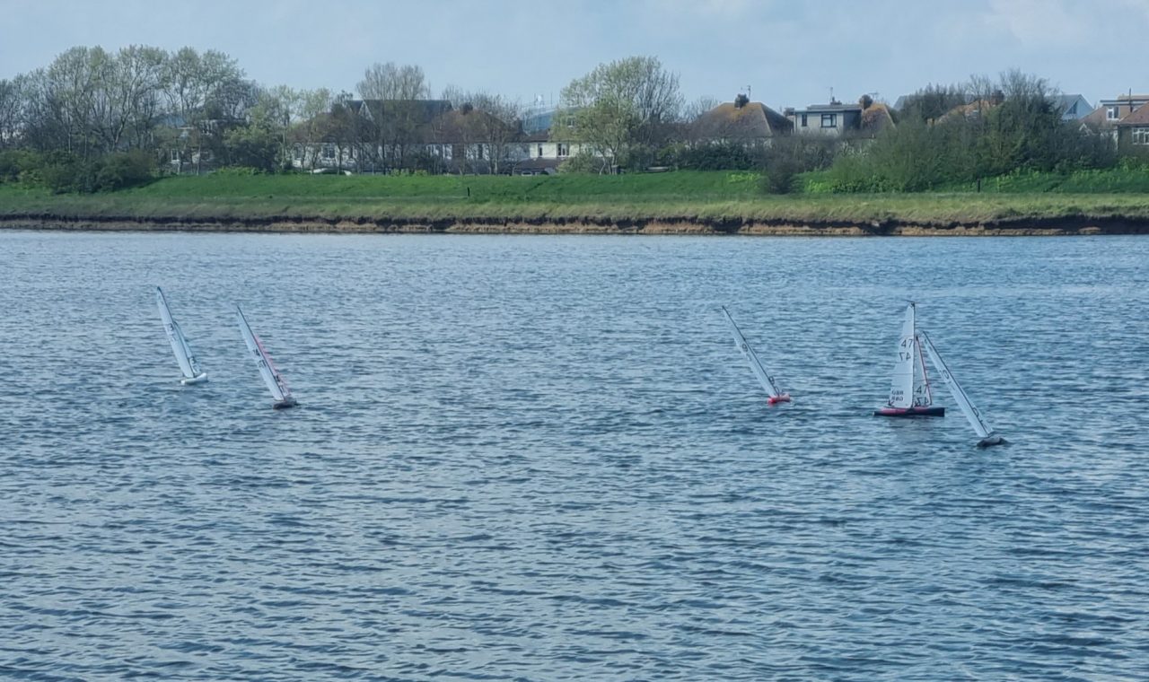 RG65 UK Class Association – Home of RG65 Class radio sailing in the UK